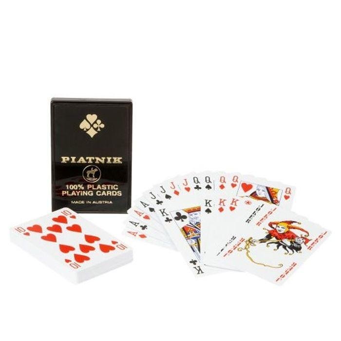 Карти за игра Piatnik - 100% Пластик | Tablegames.bg